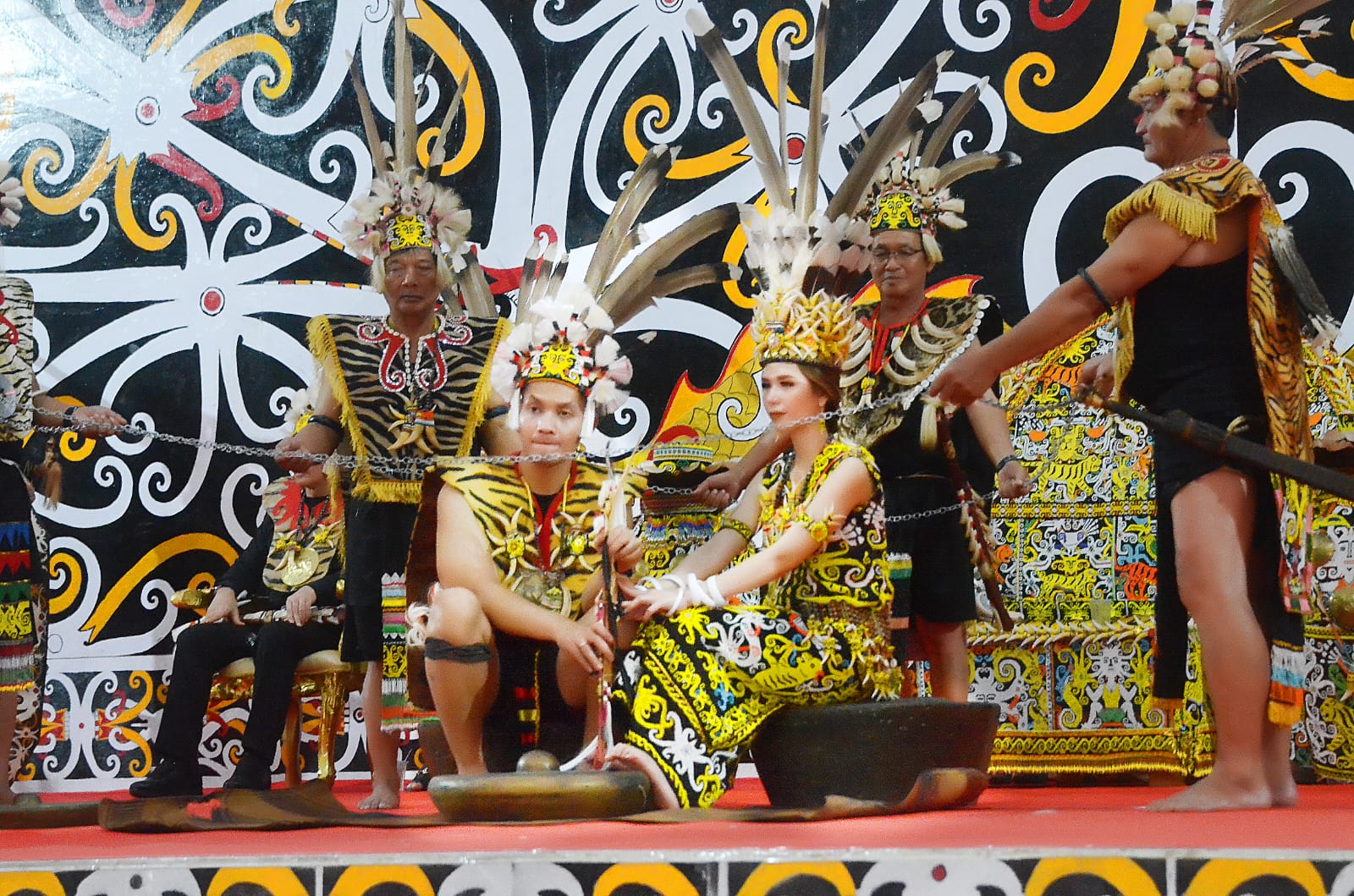 Melihat Pekiban di pernikahan putra Kapolda Kaltara, kekayaan budaya ...
